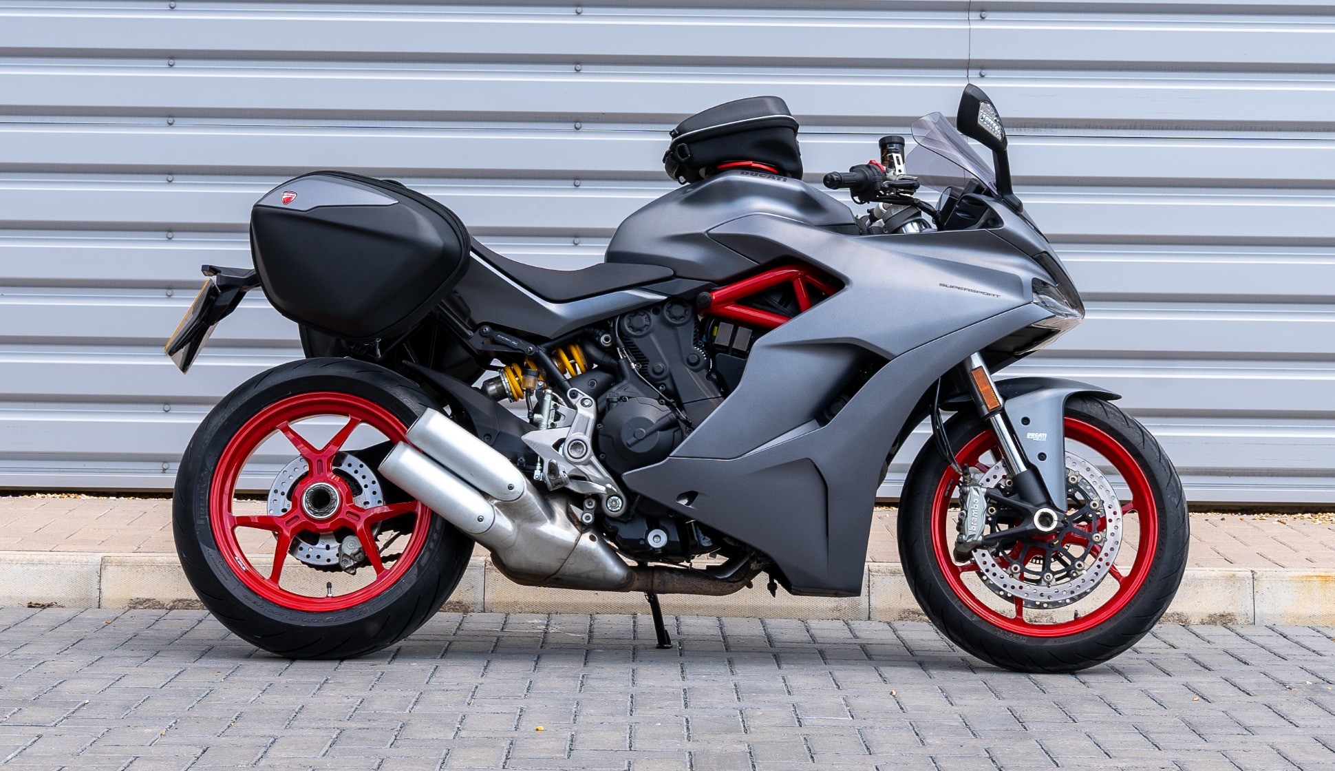 Ducati Bournemouth - A Ducati Dealer